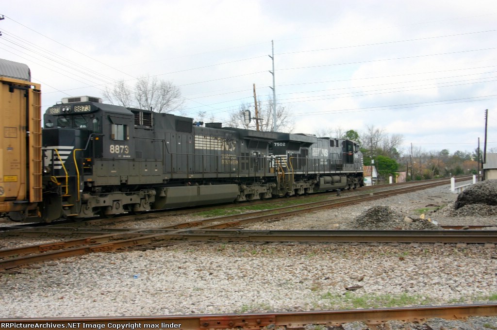 NS 8873